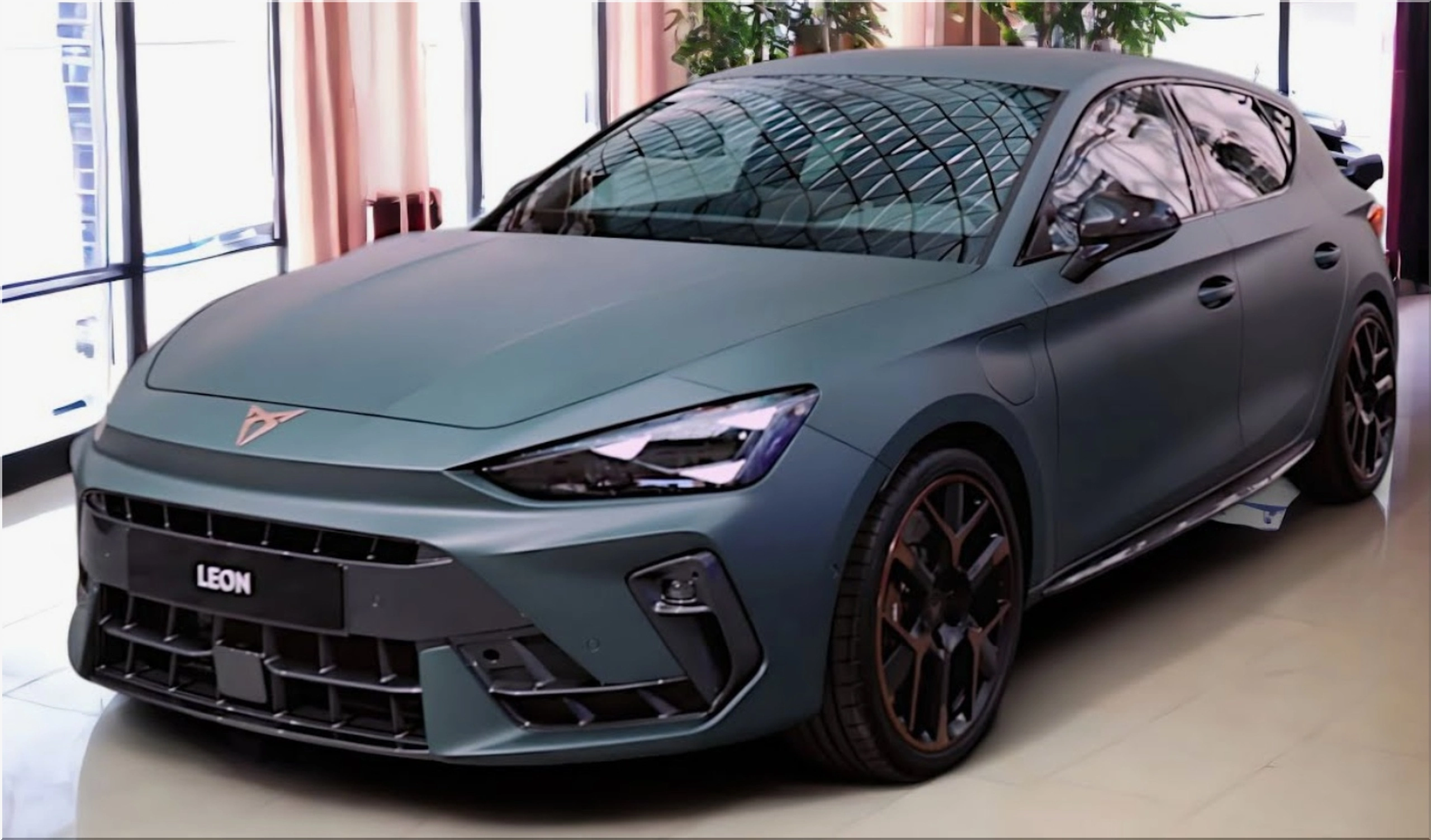 CUPRA Leon, Formentor & Born Secure 5-Star Euro NCAP in 2025 | Panorica