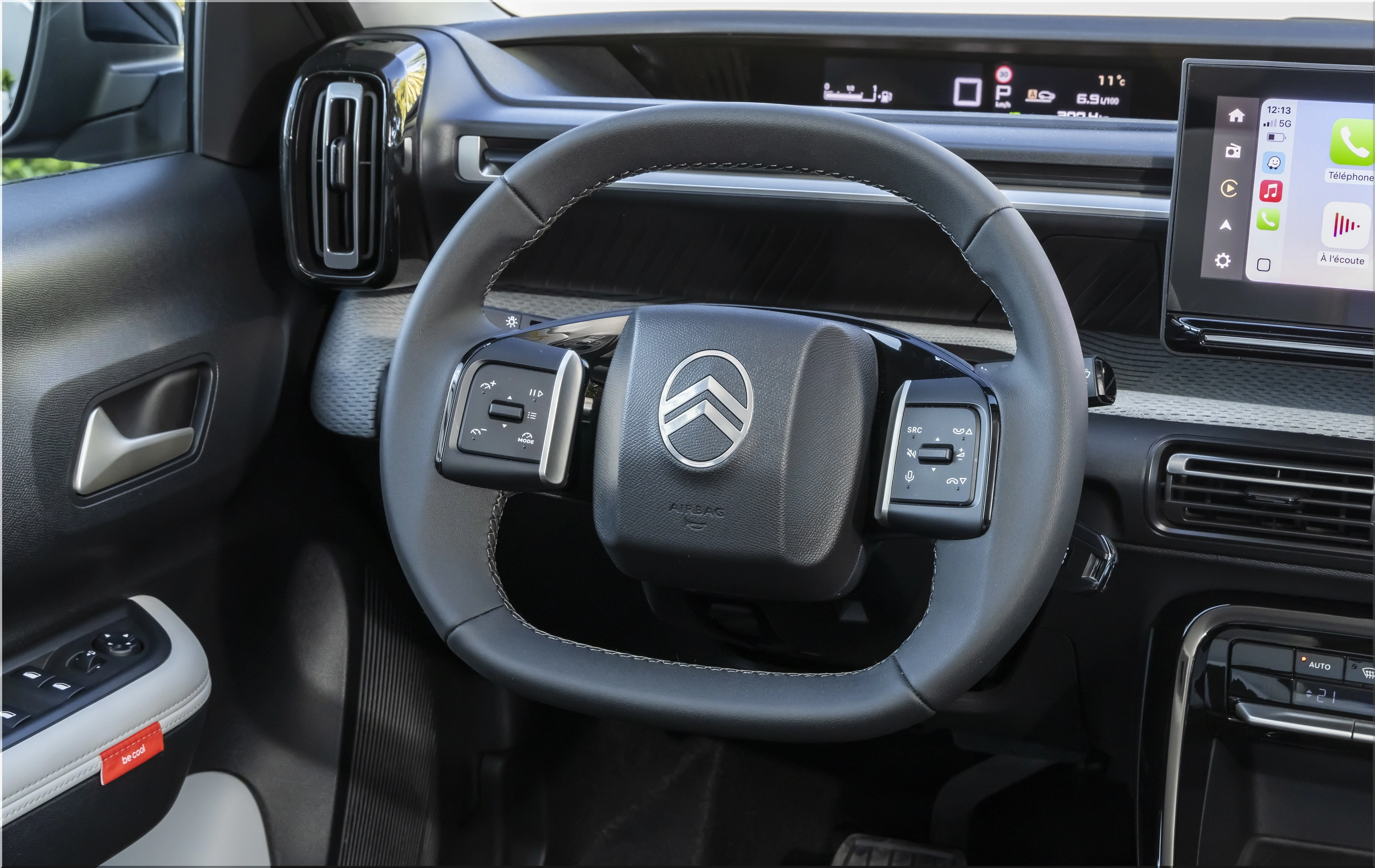 Citroën ëC3: €8,900, 44 kWh, 330 km WLTP, 26-min Fast Charge | Panorica