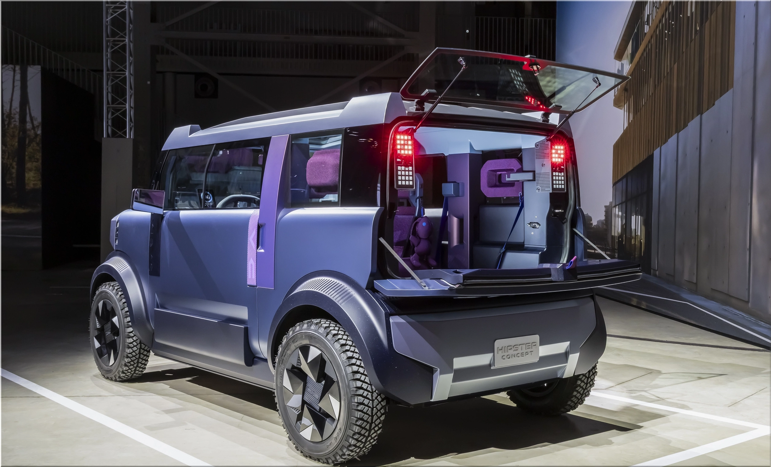 Dacia Hipster Concept: Ultra-Affordable EV With 4 Seats in 3 Meters ...