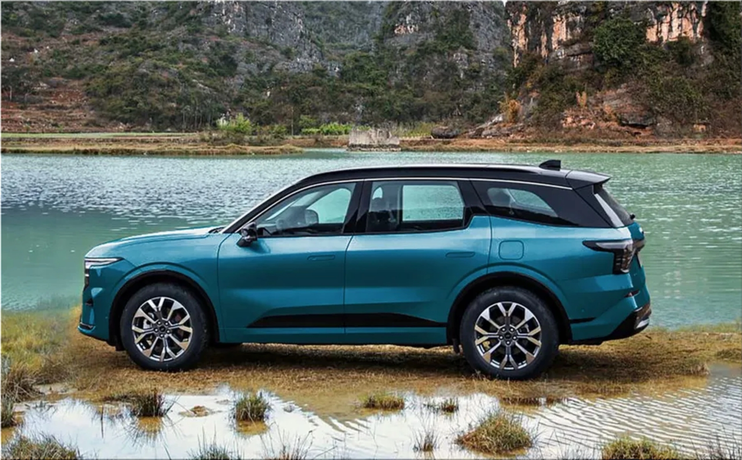 Ford Edge Hybrid 2026: Range, Specs, Pricing vs Toyota and Renault ...