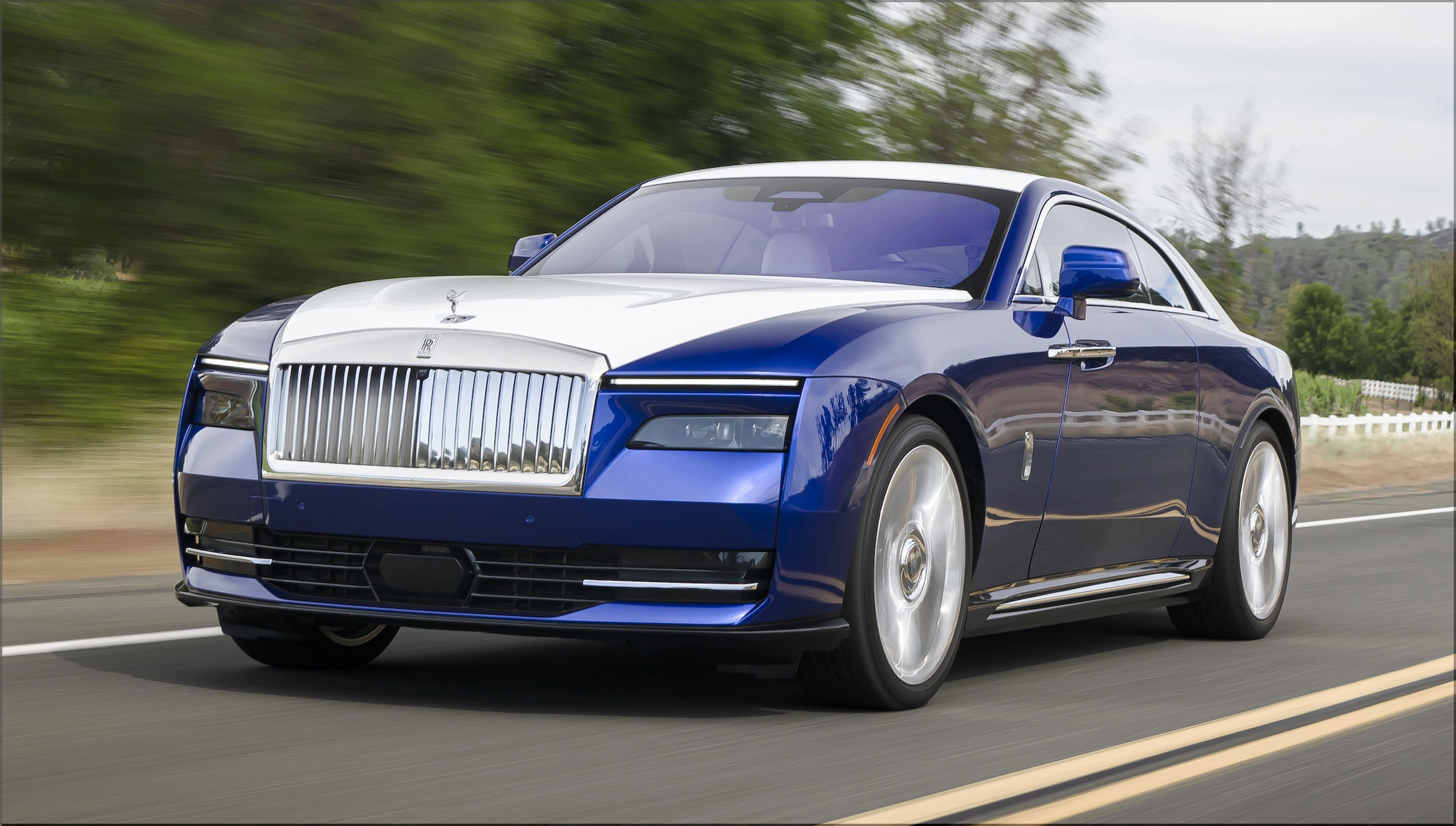 Spectre: The Rolls-Royce Electric Super Coupé That Ushers in a New Era ...