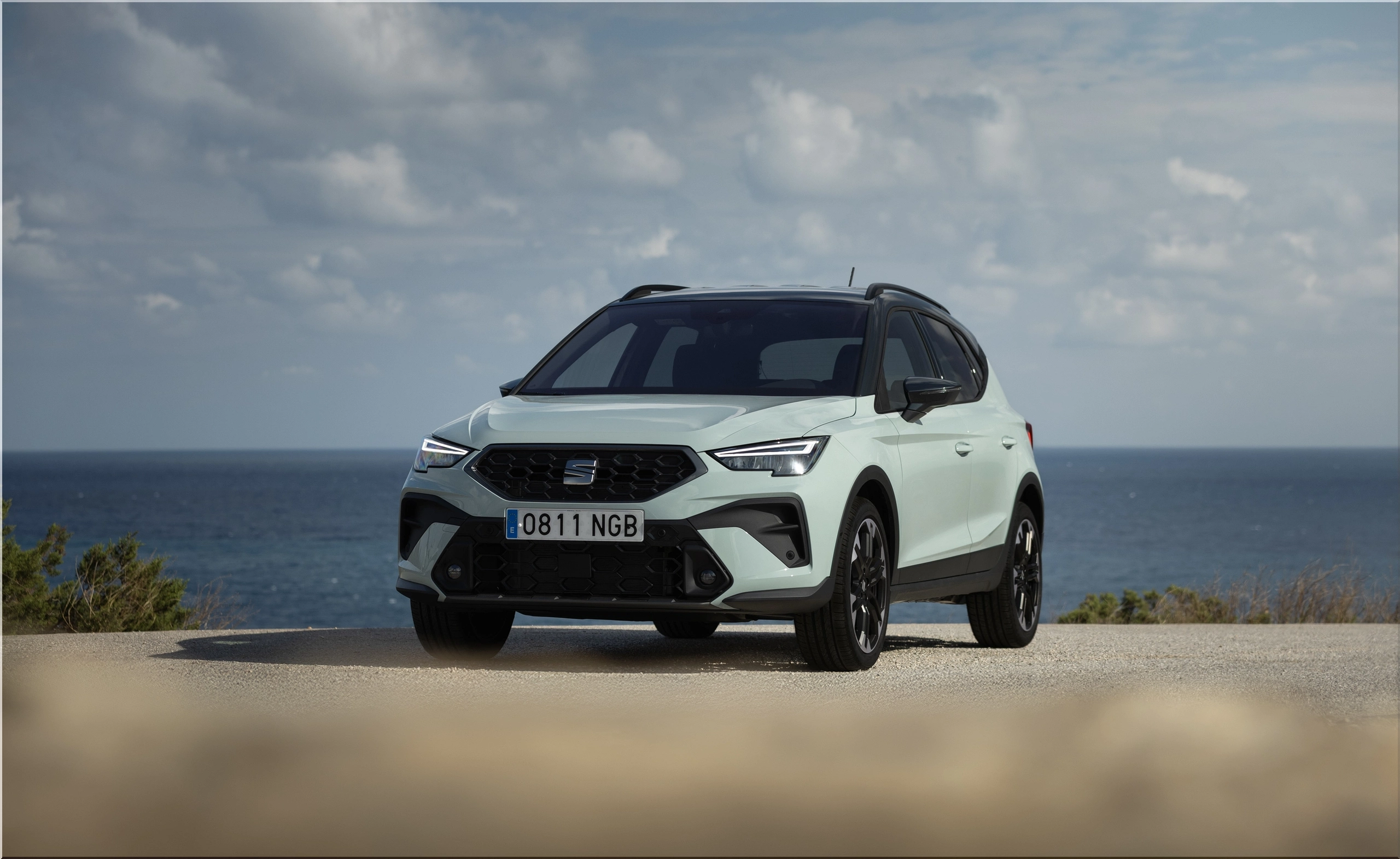 New SEAT Arona 2026 Review: Redesigned Urban SUV with Smart Efficiency ...