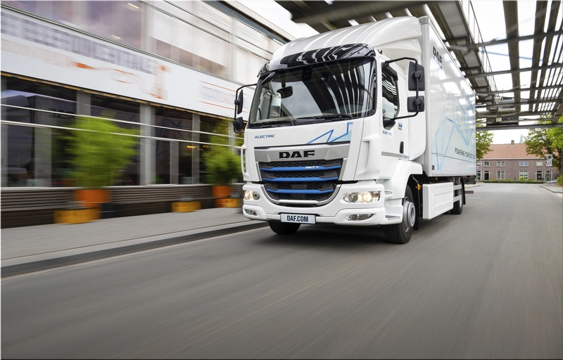 DAF Electric Trucks 2025: XD, XF, XB: Specs, Range, and Charging | Panorica