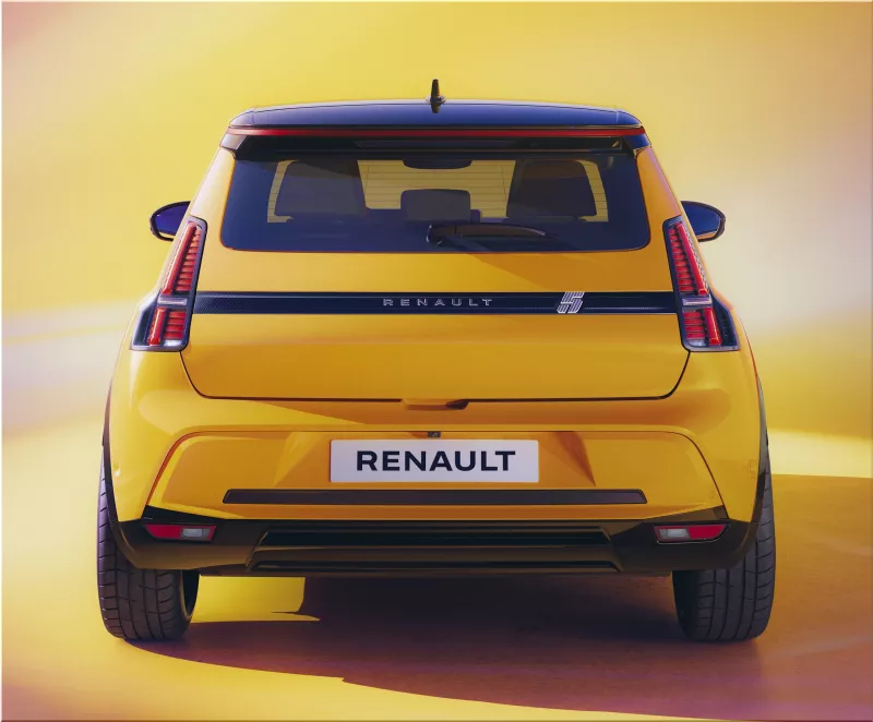 The 2025 Renault 5 E-Tech: A Futuristic Electric Hatchback | Panorica
