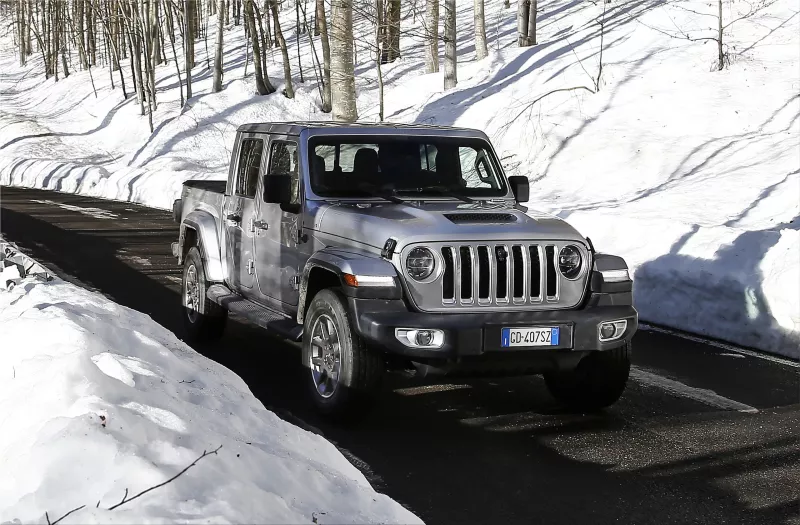 Jeep Gladiator pickup at the Milan Motorcycle Show | Panorica