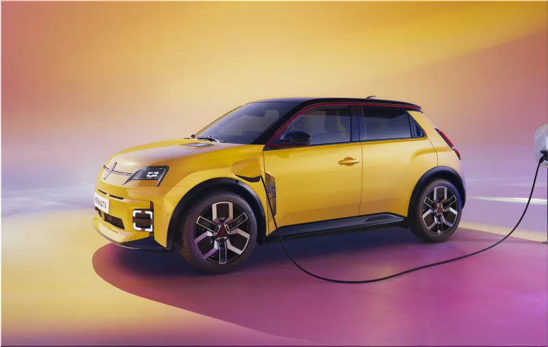 The 2025 Renault 5 E-Tech: A Futuristic Electric Hatchback | Panorica