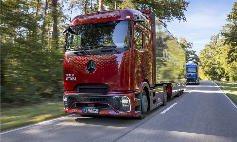 Unimog, Arocs, Zetros: Explore Mercedes-Benz's Defense Vehicles | Panorica