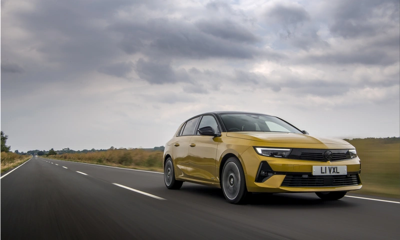 Vauxhall Astra Sports Tourer GSE | Panorica